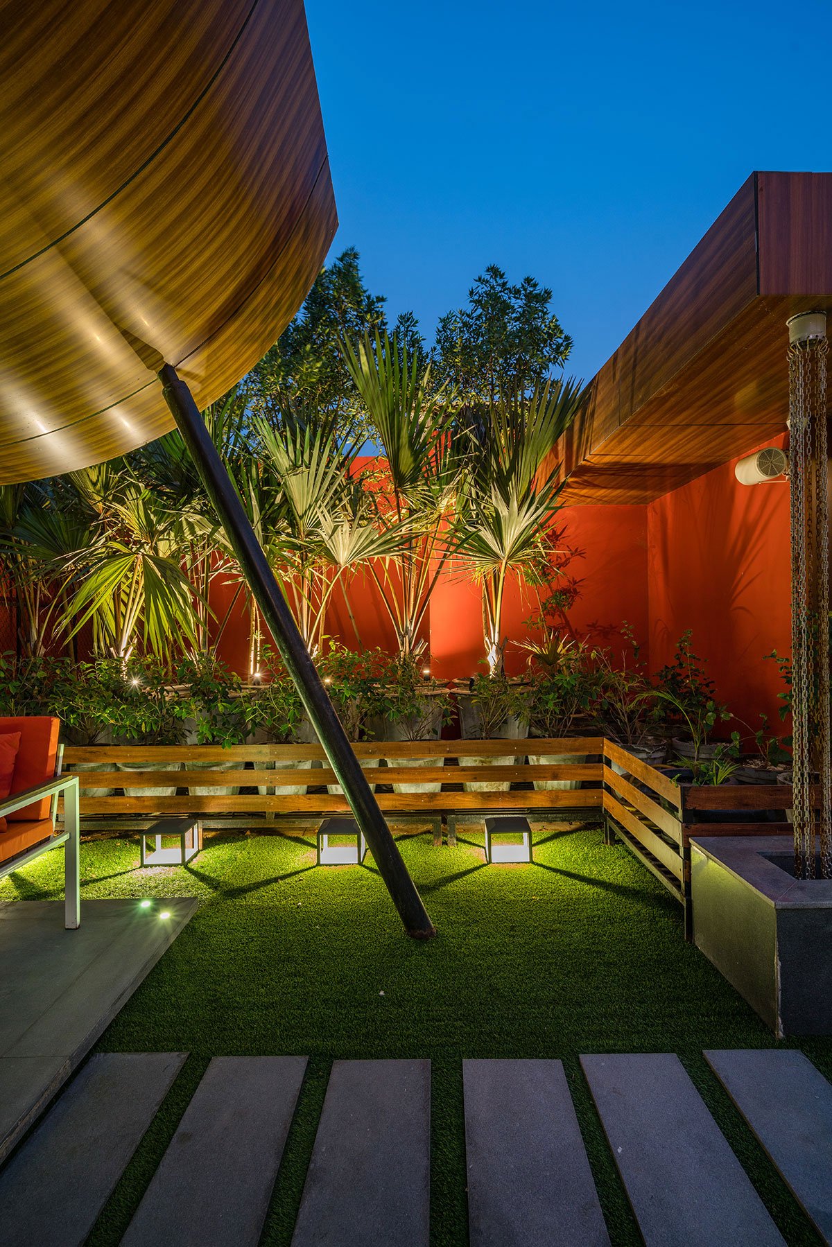 A Red Oasis | UA Lab - ArchiDiaries