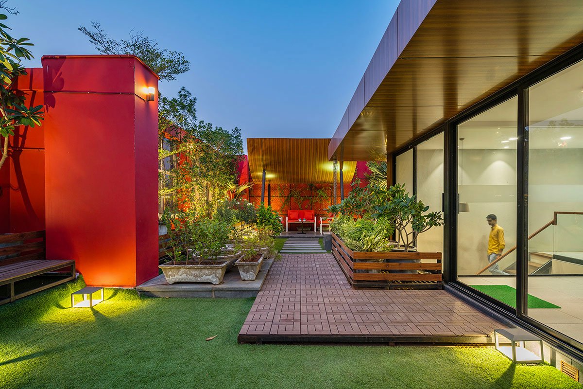 A Red Oasis | UA Lab - ArchiDiaries