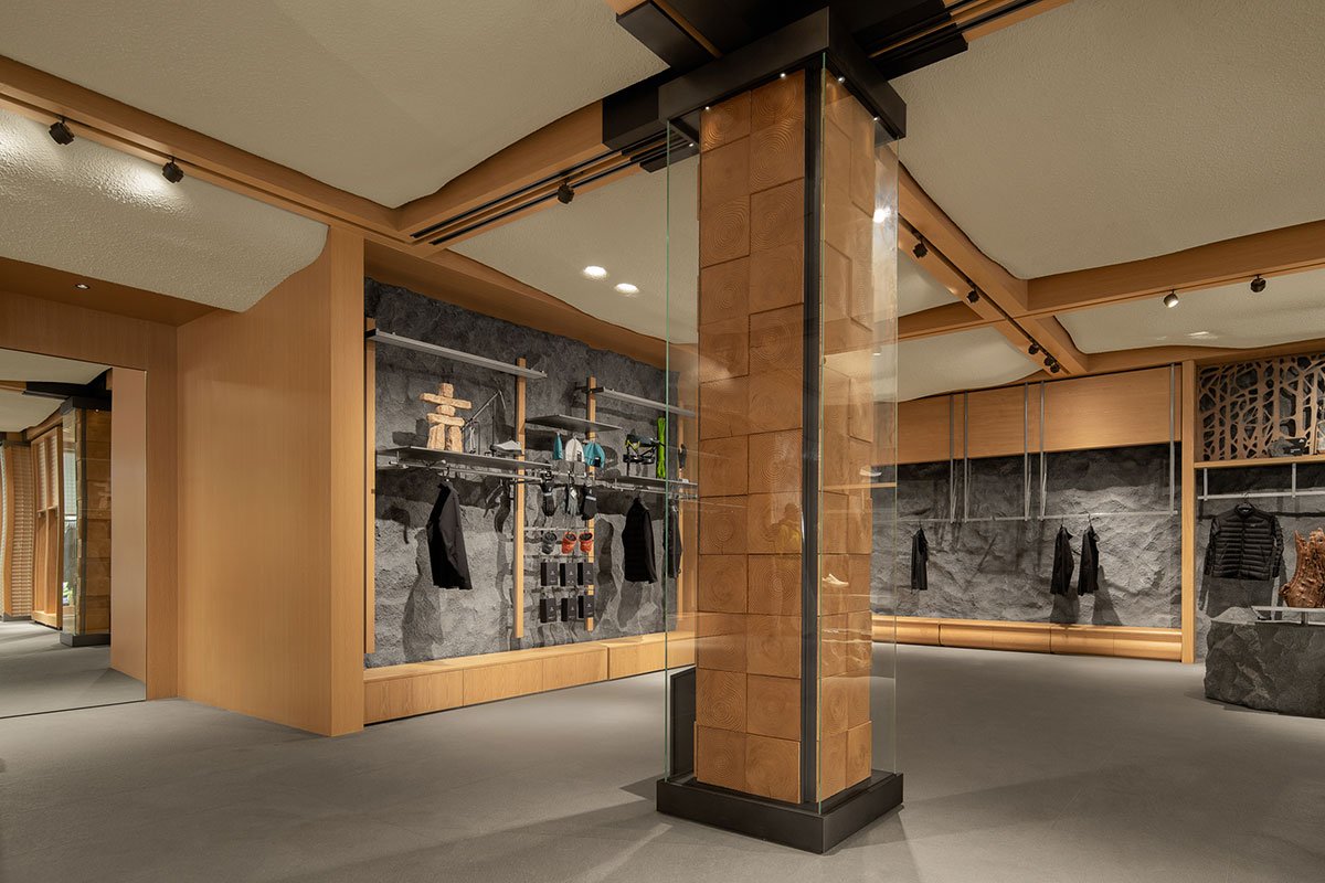 ARC'TERYX Flagship Store | Still Young - ArchiDiaries