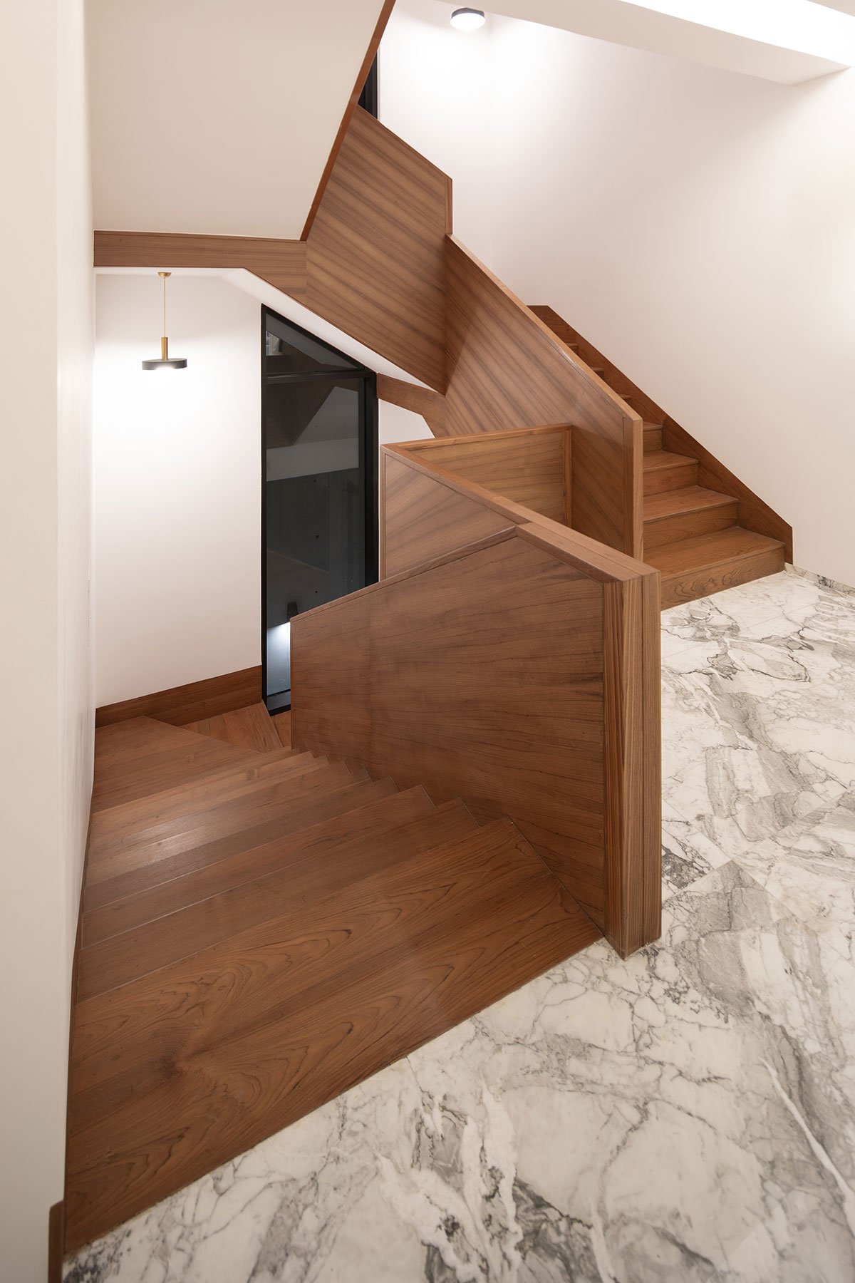 LUMO-7 | Studio Toggle - ArchiDiaries