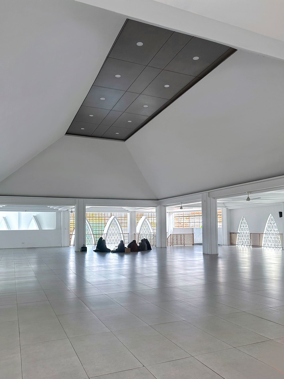 Al-Muttaqin Grand Mosque | Andyrahman Architect - ArchiDiaries