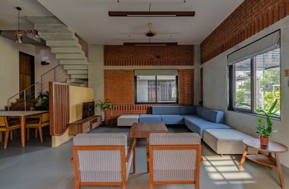 Chitrakut - An Extended Family Cluster- Faliyu | AANGAN Architects ...
