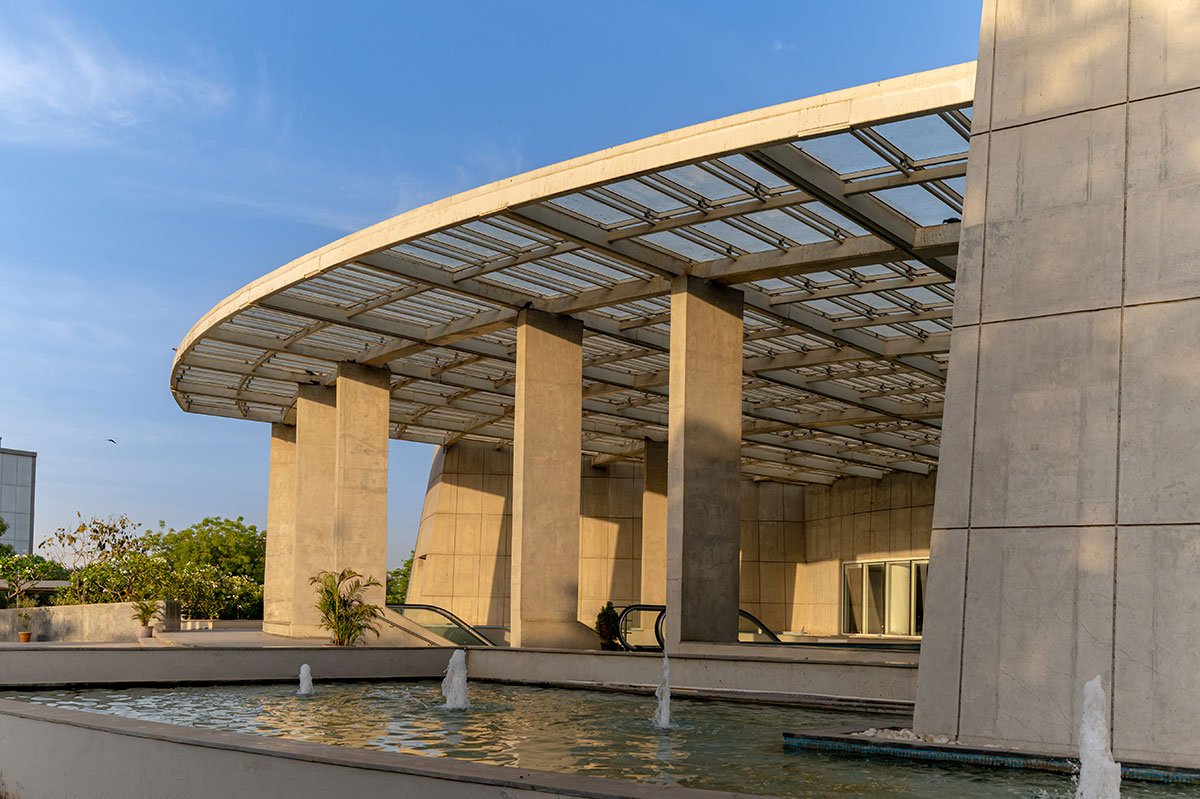 Aquatic Gallery | INI Design Studio - ArchiDiaries